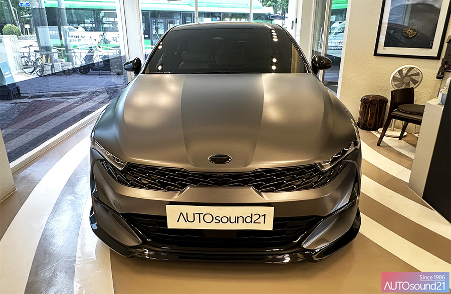 기아 K5 2021년식 독일 명품 매치앰프 MATCH UP8 DSP + SOUND UP 헤드켑 을 장착합니다