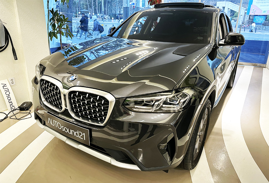 BMW X4 2023년식 아이폰 가격으로 독일 MATCH UP7 DSP 1290W의 출력을 느끼세요. 비엠 카오디오 작업