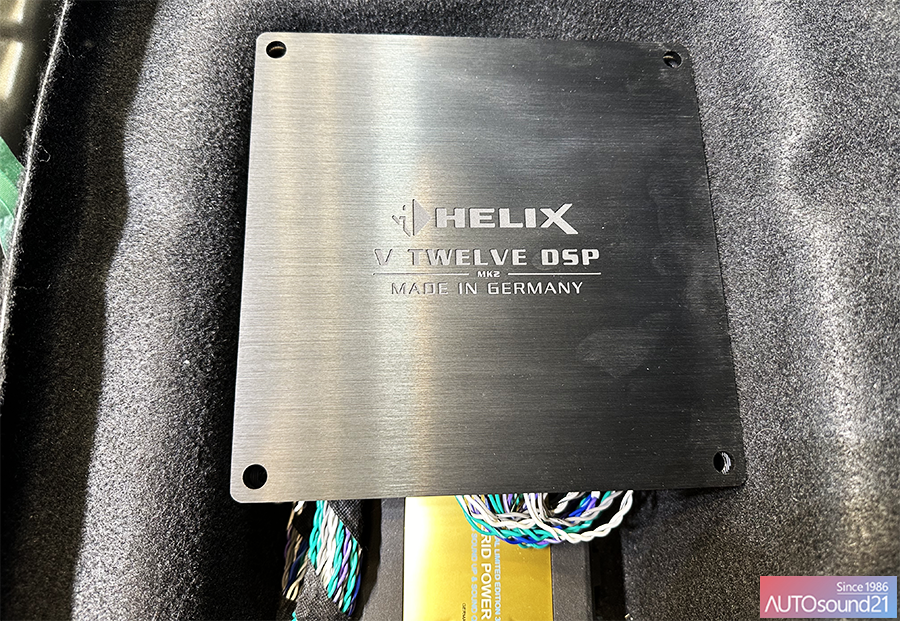 벤츠 S클래스 S580 2022년식 보증에 문제없는 카오디오 시스템, HELIX V12 + FOCAL UTOPIA M + A필러 알칸타라 레진성형