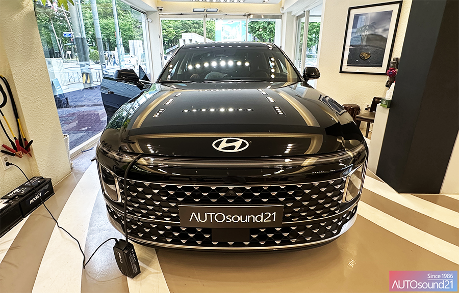 현대 그랜저 GN7 2023년식 MATCH UP8 DSP + MEC 모듈 + 컨덕터 컨트롤러 장착으로 카오디오에 입문합니다.